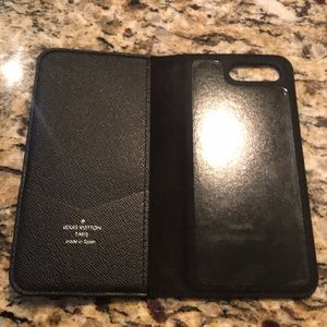 Louis Vuitton | Accessories | Louis Vuitton Iphone 78 Plus Monogram ...